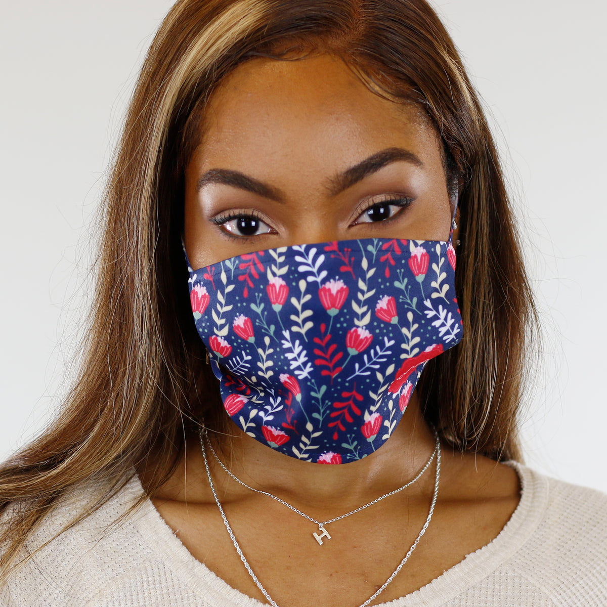 Berry Vines Face Mask – Initial Outfitters